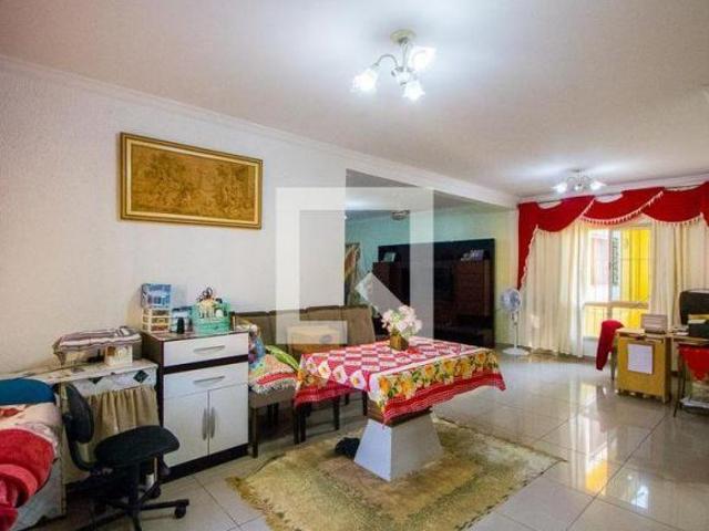 Casa à Venda Vila América, 4 Quartos, 260 m2
