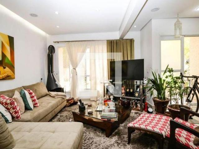 Casa à Venda Vila Andrade, 3 Quartos, 106 m² São Paulo