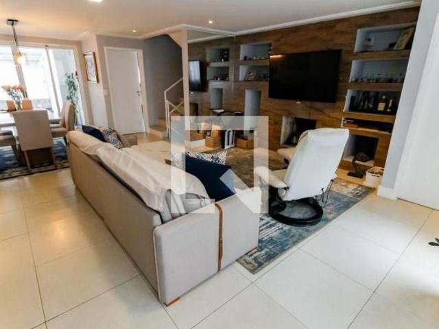 Casa à Venda Vila Andrade, 4 Quartos, 230 m2