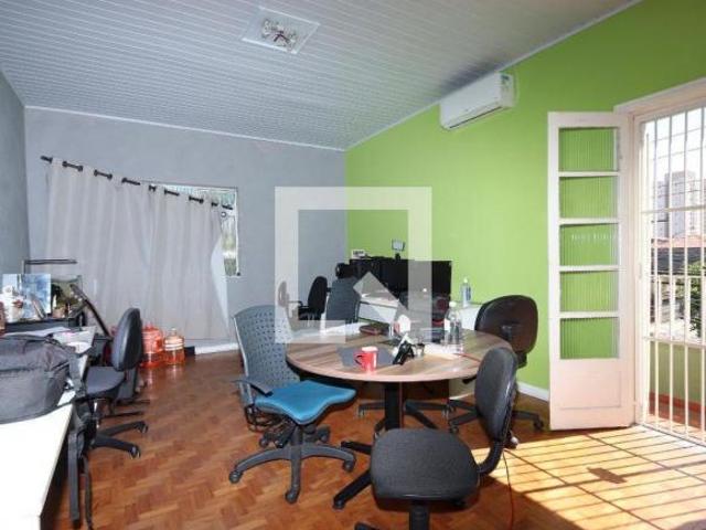Casa à Venda Vila Antonieta, 2 Quartos, 150 m2