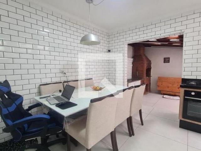 Casa à Venda Vila Antonieta, 2 Quartos, 108 m2