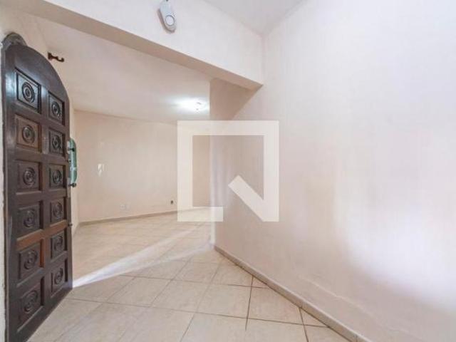Casa à Venda Vila Assunção, 2 Quartos, 124 m2