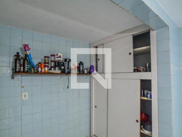 Casa à Venda Vila Assunção, 2 Quartos, 300 m2