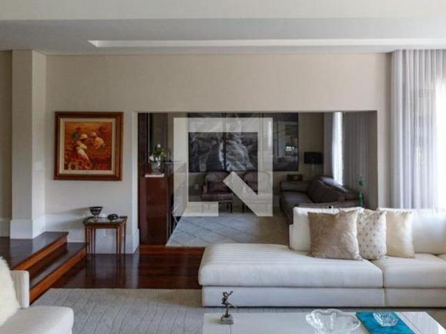 Casa à Venda Vila Assunção, 3 Quartos, 650 m² Porto Alegre