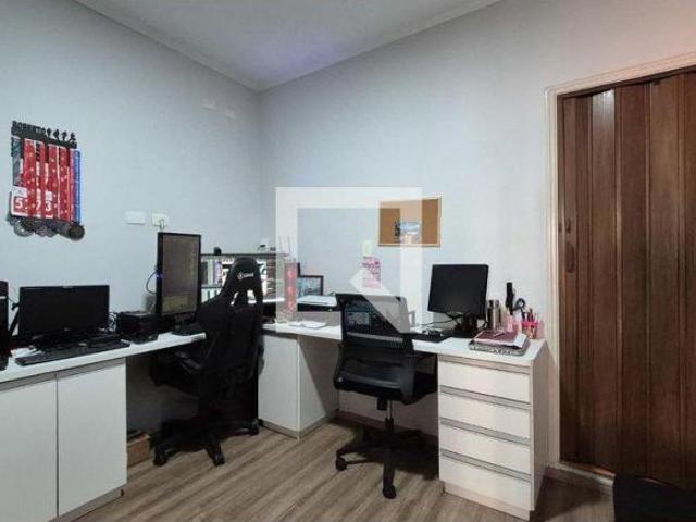 Casa à Venda Vila Assunção, 3 Quartos, 154 m2