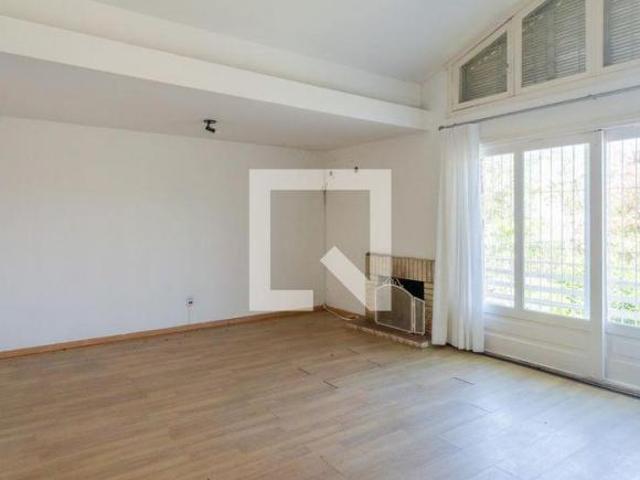Casa à Venda Vila Assunção, 3 Quartos, 175 m² Porto Alegre