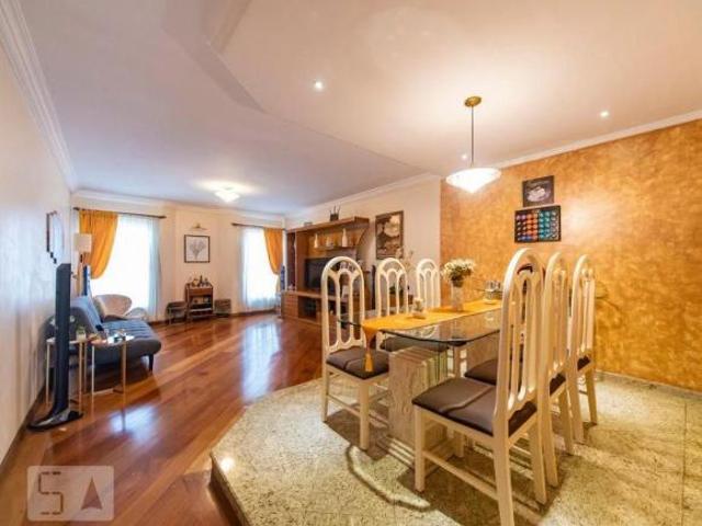 Casa à Venda Vila Assunção, 3 Quartos, 187 m2