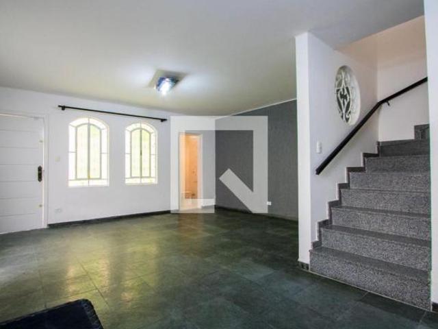 Casa à Venda Vila Assunção, 3 Quartos, 201 m2