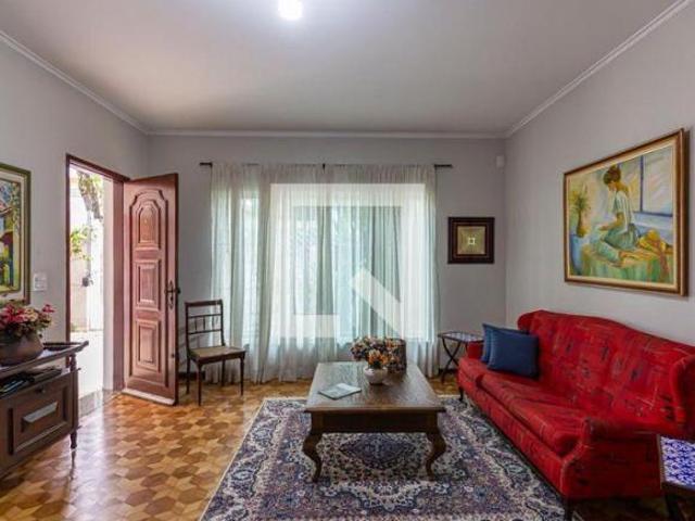Casa à Venda Vila Assunção, 3 Quartos, 209 m2