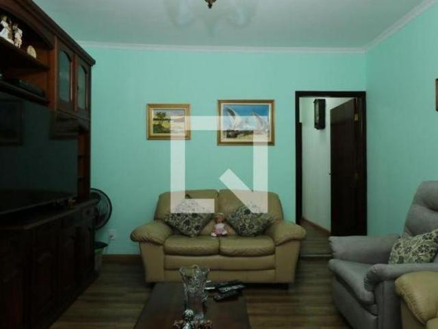 Casa à Venda Vila Assunção, 3 Quartos, 242 m2
