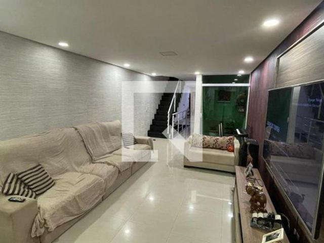 Casa à Venda Vila Assunção, 3 Quartos, 250 m2