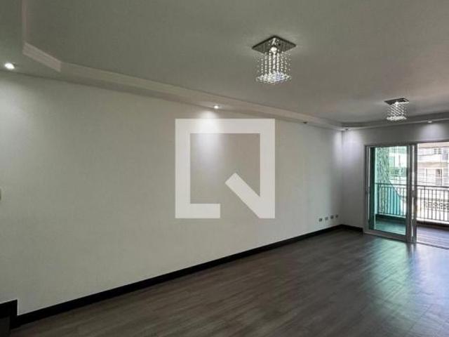 Casa à Venda Vila Assunção, 3 Quartos, 250 m2