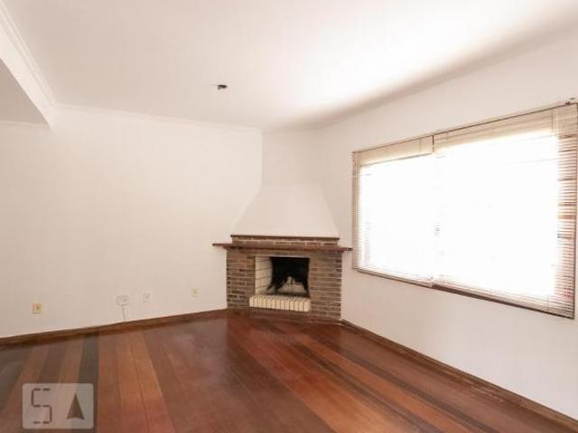 Casa à Venda Vila Assunção, 3 Quartos, 252 m² Porto Alegre