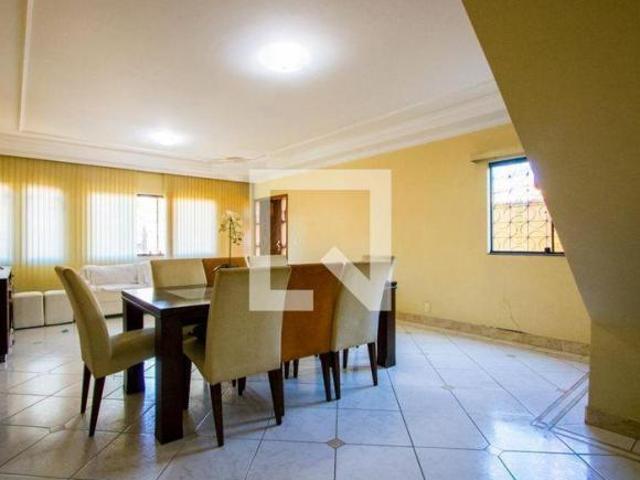 Casa à Venda Vila Assunção, 3 Quartos, 288 m2