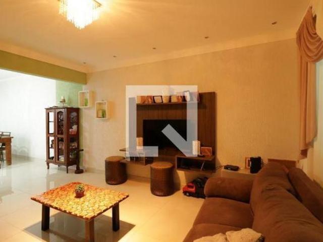 Casa à Venda Vila Assunção, 4 Quartos, 140 m² Santo André