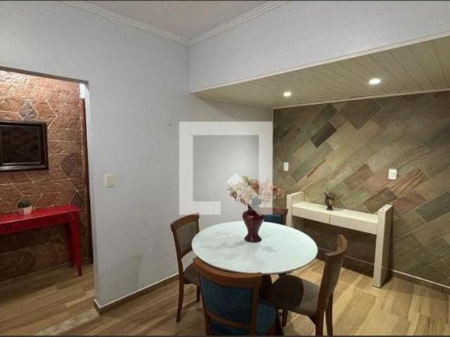 Casa à Venda Vila Assunção, 4 Quartos, 240 m2
