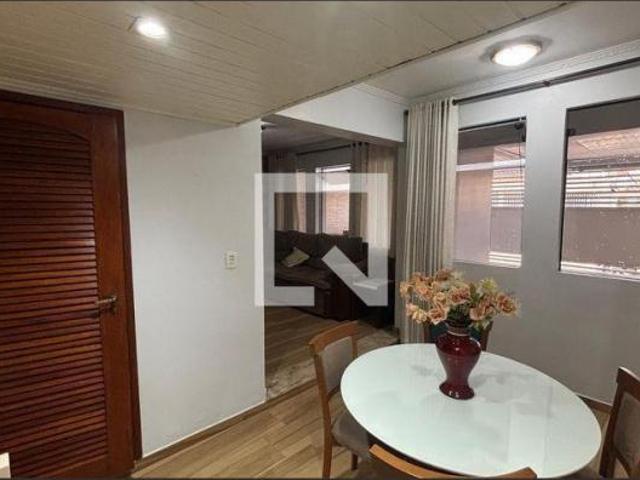 Casa à Venda Vila Assunção, 4 Quartos, 240 m2