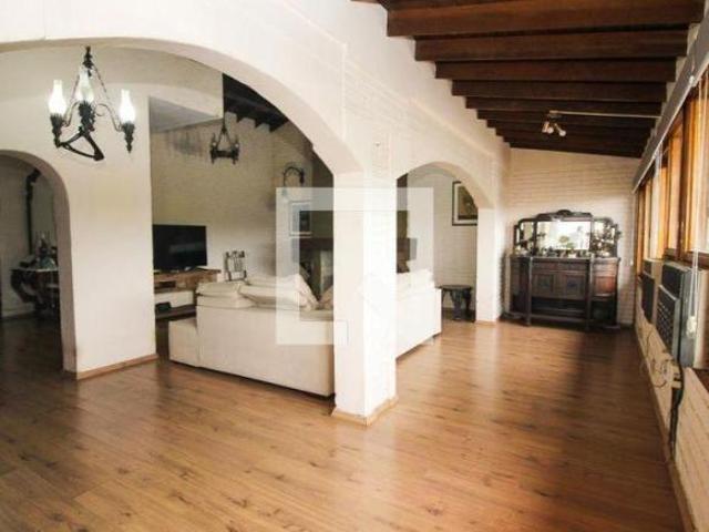Casa à Venda Vila Assunção, 4 Quartos, 318 m² Porto Alegre