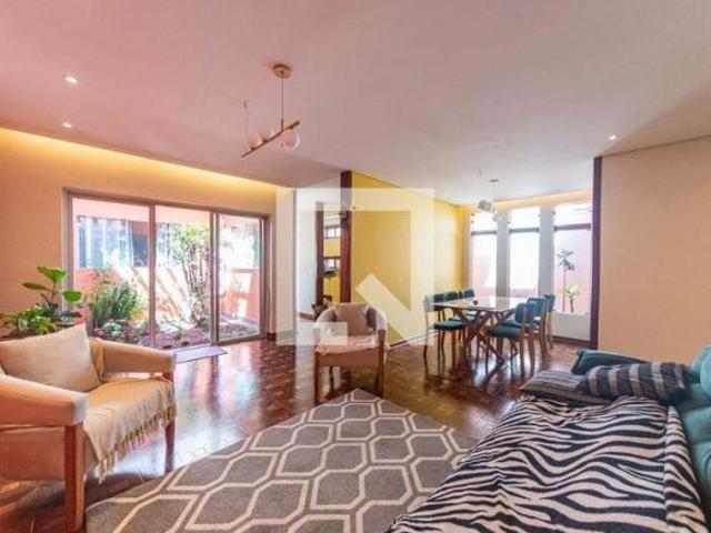 Casa à Venda Vila Assunção, 6 Quartos, 270 m² Santo André