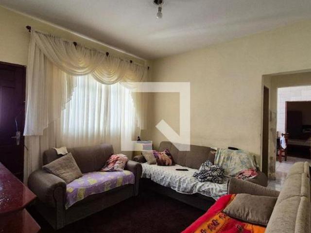 Casa à Venda Vila Apiaí, 2 Quartos, 100 m2