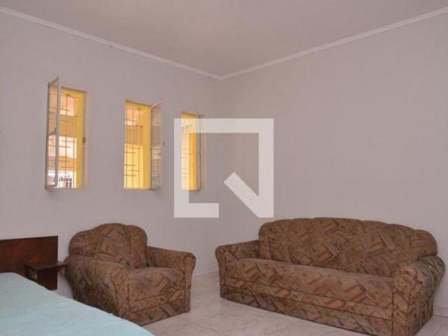 Casa à Venda Vila Apiaí, 2 Quartos, 141 m2