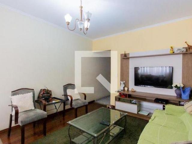 Casa à Venda Vila Apiai, 3 Quartos, 189 m2