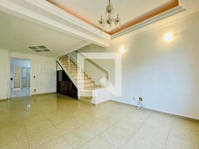 Casa à Venda Vila Augusta, 3 Quartos, 210 m² Guarulhos