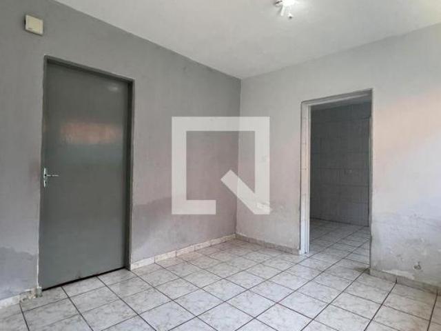 Casa à Venda Vila Barros, 2 Quartos, 138 m² Guarulhos