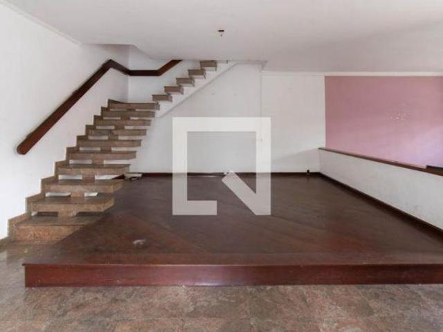 Casa à Venda Vila Barros, 4 Quartos, 401 m² Guarulhos