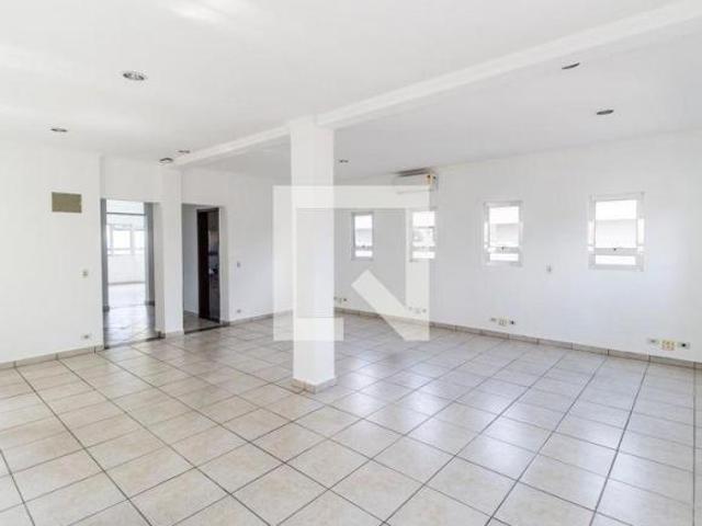 Casa à Venda Vila Boa Vista, 2 Quartos, 405 m2