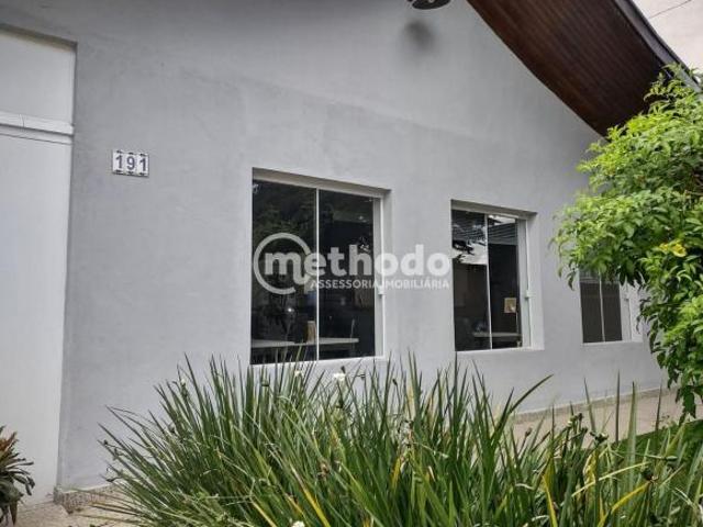 Casa à venda, Vila Bourghese, Pindamonhangaba/SP