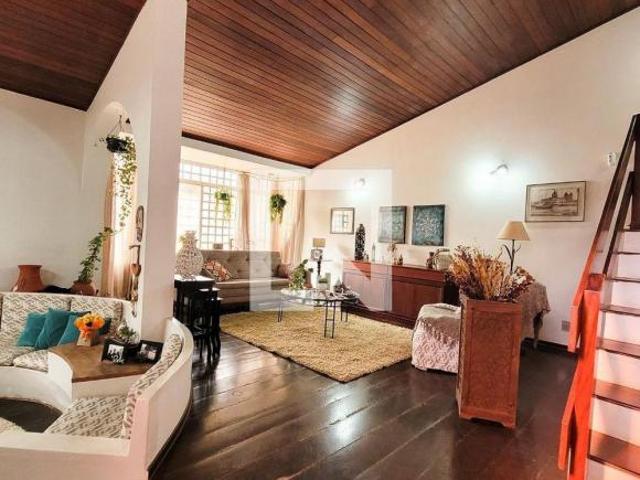 Casa à Venda Vila Brandina, 4 Quartos, 235 m2