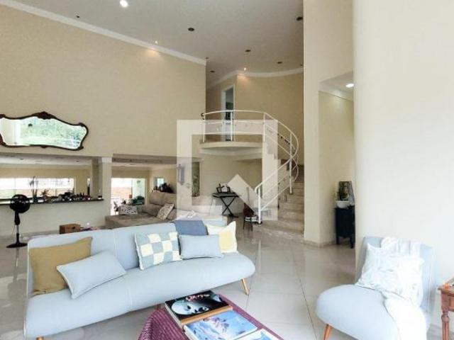 Casa à Venda Vila Brandina, 4 Quartos, 492 m2