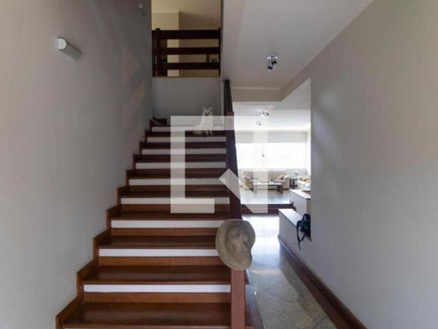 Casa à Venda Vila Brandina, 4 Quartos, 540 m2