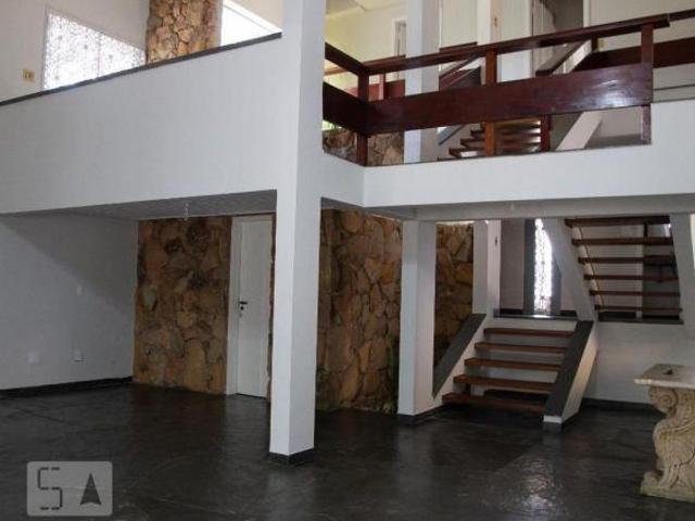 Casa à Venda Vila Brandina, 4 Quartos, 600 m2