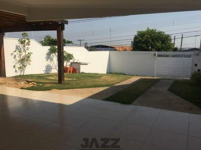 Casa à Venda Vila Bressani, Paulínia 250m2 3 Quartos