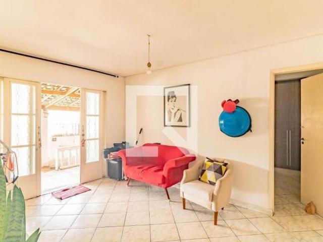 Casa à Venda Vila Campestre, 1 Quarto, 300 m2