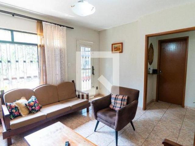 Casa à Venda Vila Campestre, 2 Quartos, 185 m2