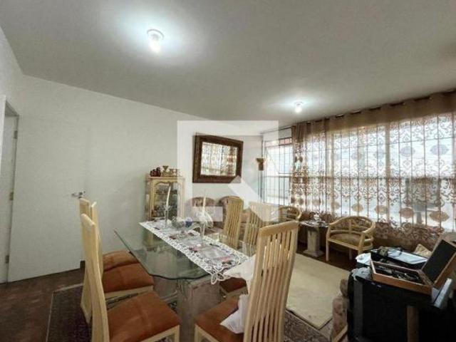Casa à Venda Vila Campestre, 4 Quartos, 270 m² São Paulo