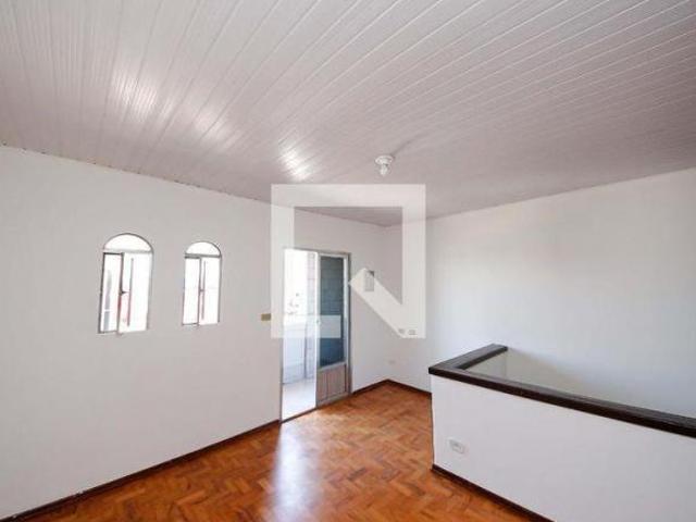 Casa à Venda Vila Califórnia, 2 Quartos, 200 m² São Paulo