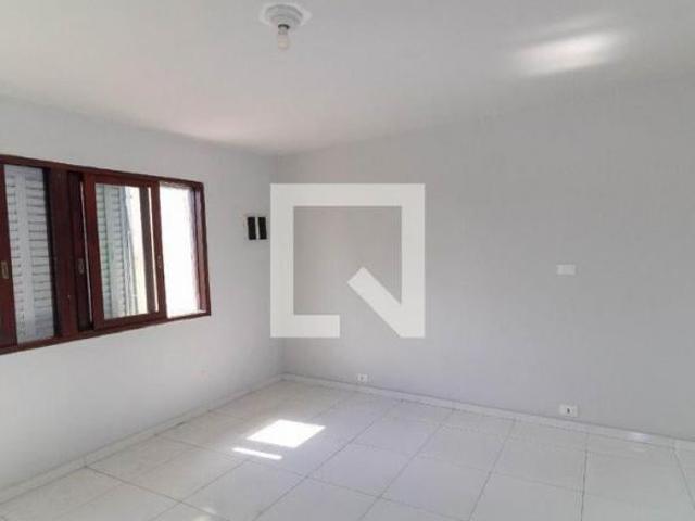 Casa à Venda Vila Califórnia, 3 Quartos, 128 m2