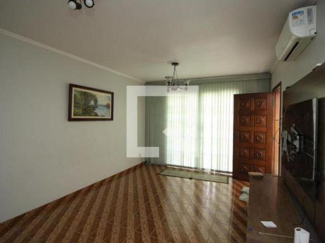 Casa à Venda Vila Califórnia, 3 Quartos, 150 m² São Paulo
