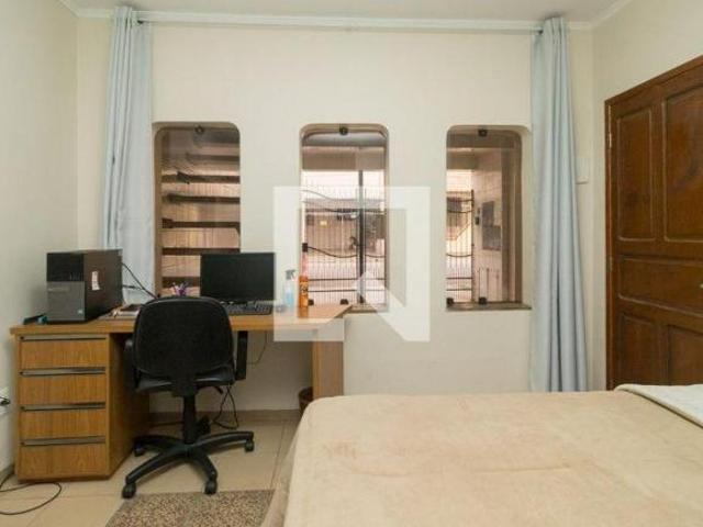 Casa à Venda Vila Califórnia, 4 Quartos, 160 m² São Paulo