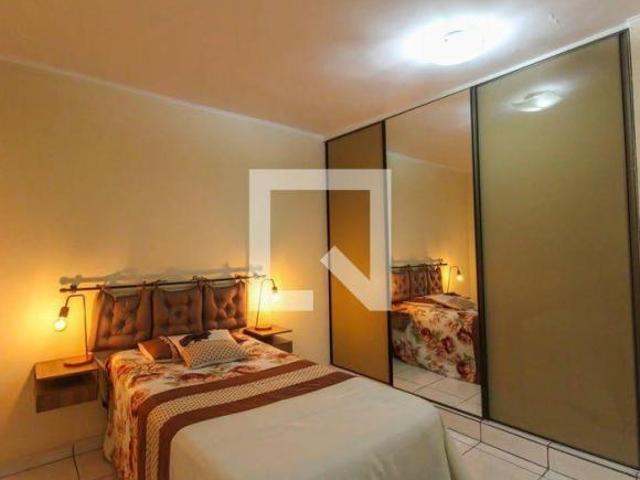 Casa à Venda Vila Califórnia, 4 Quartos, 250 m2