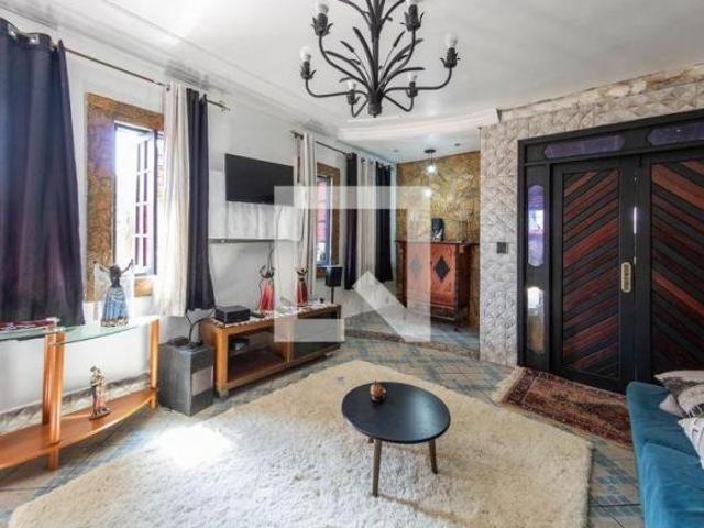 Casa à Venda Vila Califórnia, 6 Quartos, 355 m² São Paulo