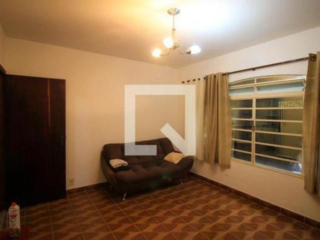 Casa à Venda Vila Califórnia, 7 Quartos, 145 m² São Paulo