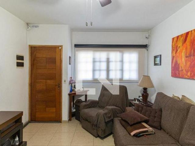 Casa à Venda Vila Carmosina, 3 Quartos, 170 m2