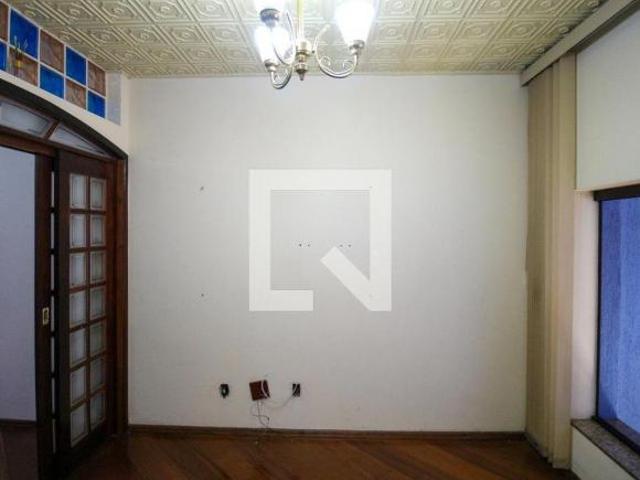 Casa à Venda Vila Carmosina, 3 Quartos, 125 m2