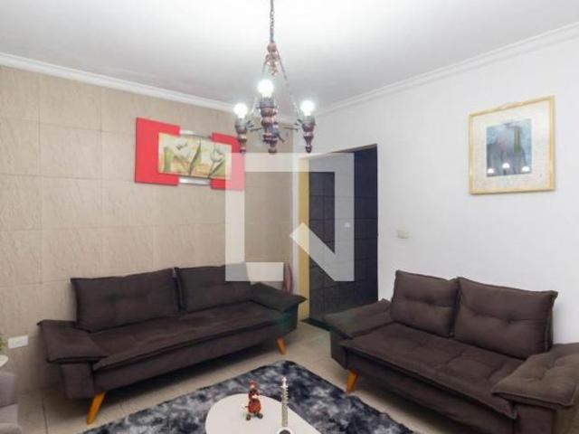 Casa à Venda Vila Carmosina, 3 Quartos, 359 m2