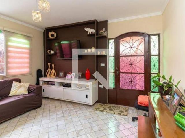 Casa à Venda Vila Carmosina, 2 Quartos, 149 m² São Paulo